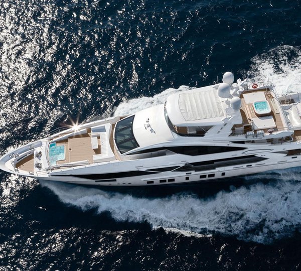 Outstanding 55m BENETTI Superyacht CAKEWALK spotted in Antibes — Yacht ...